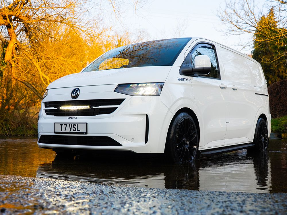 Lazerlamps: VW T7 Transporter (2025+) Grille Kit